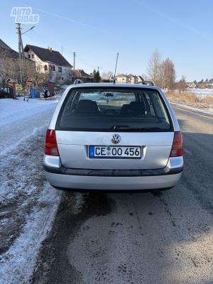 Pelēks Volkswagen Golf 2001 Lazdijai, ar dzinēja tilpumu 1.60 L un nobraukumu 305 tūkst. km par 2250 €, foto 6 vietnē AUTOMOTO.COM.LV