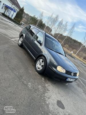 Pelēks Volkswagen Golf 2001 Jurbarkas, ar dzinēja tilpumu 1.90 L un nobraukumu 392 tūkst. km par 1550 €, foto  vietnē AUTOMOTO.COM.LV