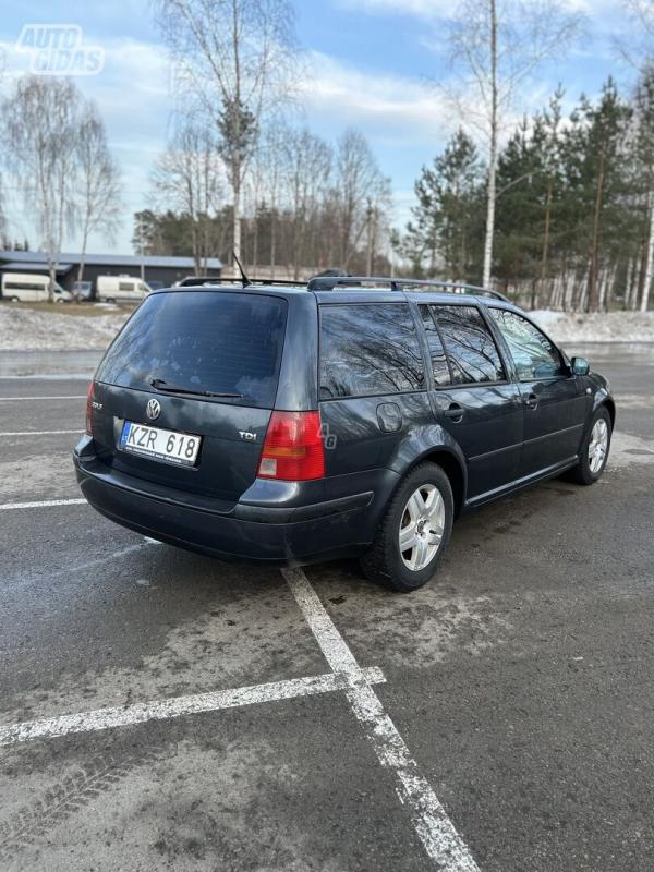 Pelēks Volkswagen Golf 2001 Jurbarkas, ar dzinēja tilpumu 1.90 L un nobraukumu 392 tūkst. km par 1550 €, foto 2 vietnē AUTOMOTO.COM.LV