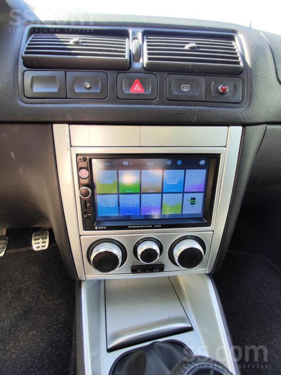 Pelēks Volkswagen Golf 2001 Rīga, ar dzinēja tilpumu 1.90 L un nobraukumu 415 tūkst. km par 1050 €, foto 13 vietnē AUTOMOTO.COM.LV