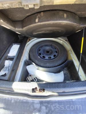 Pelēks Volkswagen Golf 2001 Rīga, ar dzinēja tilpumu 1.90 L un nobraukumu 415 tūkst. km par 1050 €, foto 18 vietnē AUTOMOTO.COM.LV
