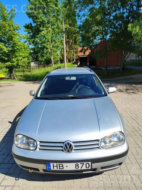 Pelēks Volkswagen Golf 2001 Rīga, ar dzinēja tilpumu 1.90 L un nobraukumu 415 tūkst. km par 900 €, foto 1 vietnē AUTOMOTO.COM.LV