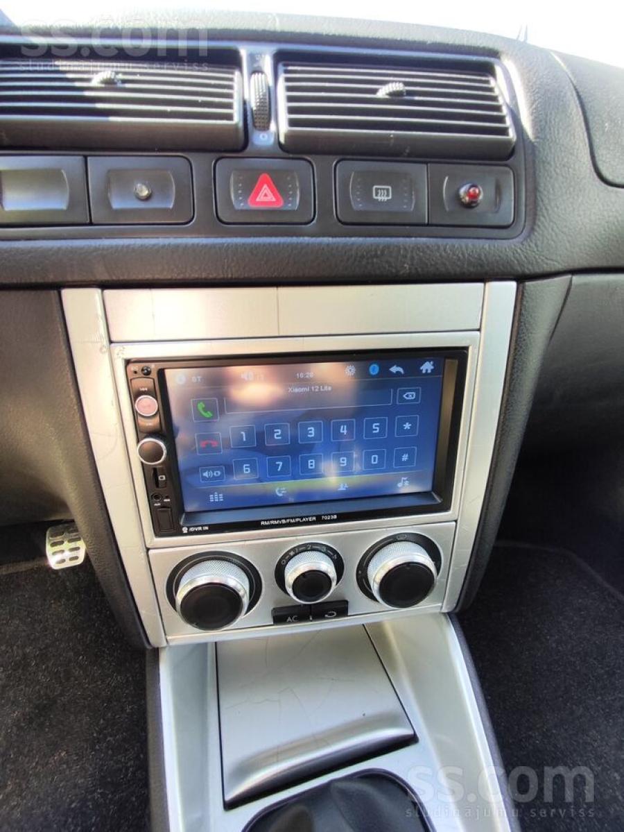 Pelēks Volkswagen Golf 2001 Rīga, ar dzinēja tilpumu 1.90 L un nobraukumu 415 tūkst. km par 900 €, foto 14 vietnē AUTOMOTO.COM.LV