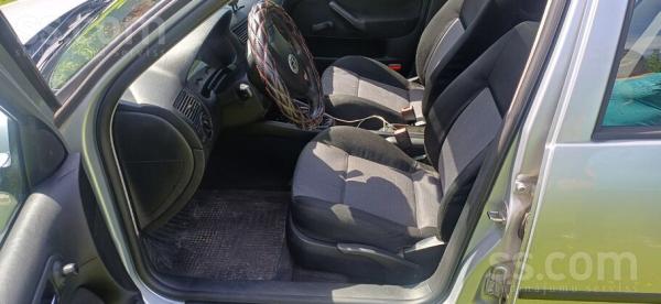Pelēks Volkswagen Golf 2001 Valmiera, ar dzinēja tilpumu 1.90 L un nobraukumu 434 tūkst. km par 1299 €, foto 6 vietnē AUTOMOTO.COM.LV