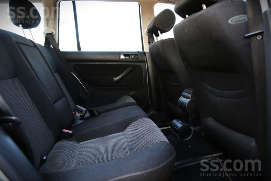 Pelēks Volkswagen Golf 2001 Ogre, ar dzinēja tilpumu 1.90 L un nobraukumu 199 tūkst. km par 2350 €, foto 10 vietnē AUTOMOTO.COM.LV