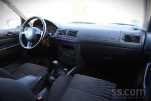 Pelēks Volkswagen Golf 2001 Ogre, ar dzinēja tilpumu 1.90 L un nobraukumu 199 tūkst. km par 2350 €, foto 11 vietnē AUTOMOTO.COM.LV
