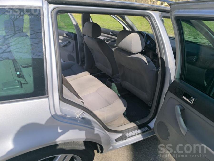 Grey Volkswagen Golf 2001 in Riga, with an engine capacity of 1.90 L and mileage of 322 thousand km for 1490 €, photo 7 on AUTOMOTO.COM.LV