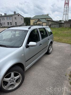Grey Volkswagen Golf 2001 in Gulbene, with an engine capacity of 2.00 L and mileage of 307 thousand km for 1300 €, photo 3 on AUTOMOTO.COM.LV
