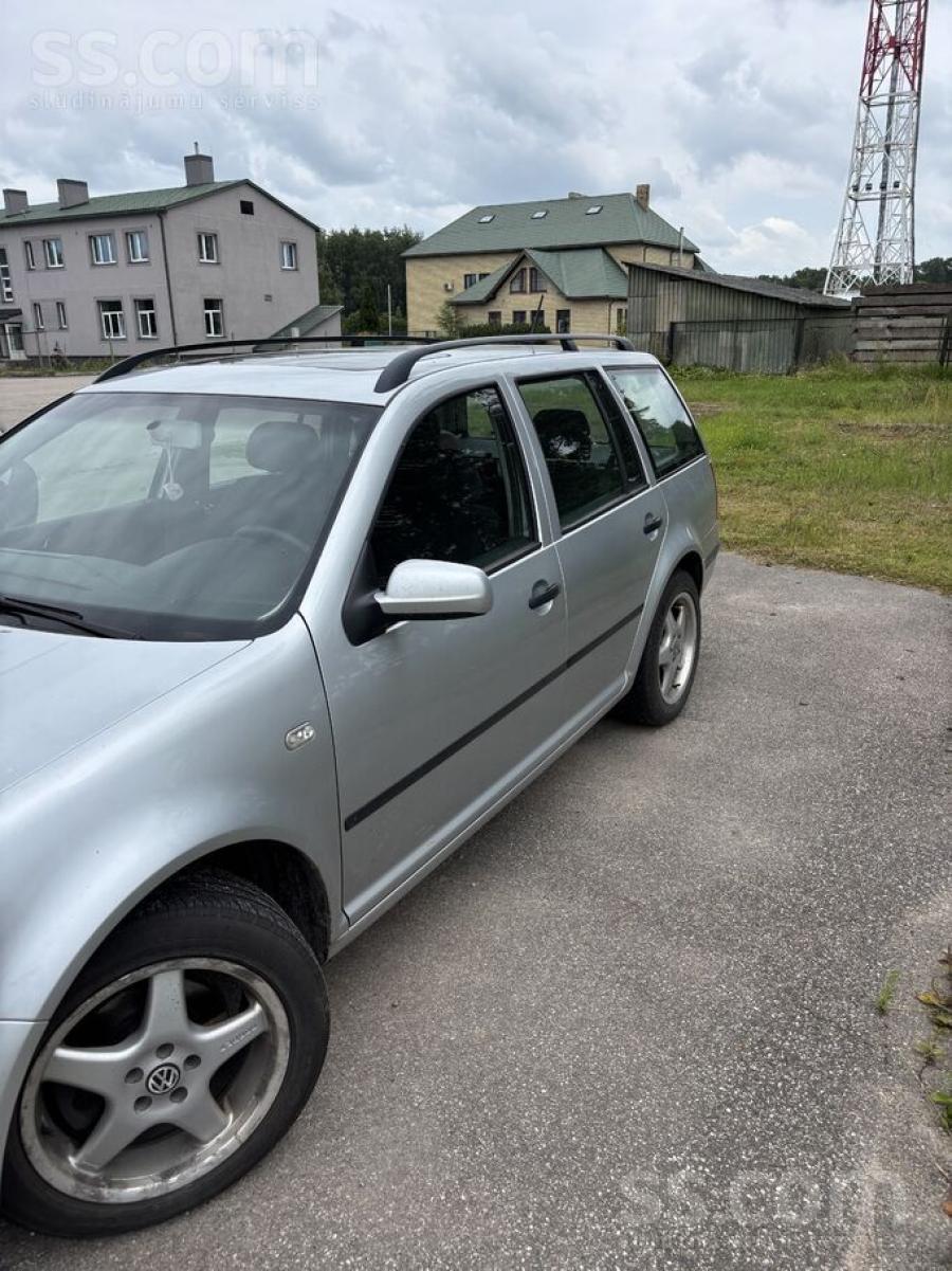 Grey Volkswagen Golf 2001 in Gulbene, with an engine capacity of 2.00 L and mileage of 307 thousand km for 1300 €, photo 3 on AUTOMOTO.COM.LV