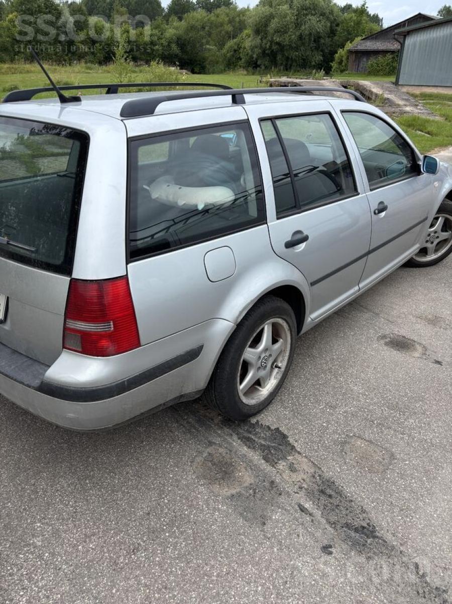 Grey Volkswagen Golf 2001 in Gulbene, with an engine capacity of 2.00 L and mileage of 307 thousand km for 1300 €, photo 4 on AUTOMOTO.COM.LV