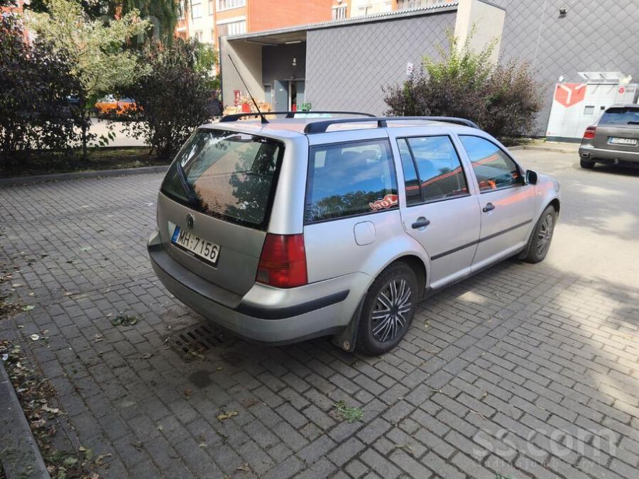 Grey Volkswagen Golf 2001 in Riga, with an engine capacity of 1.90 L and mileage of 312 thousand km for 1200 €, photo 5 on AUTOMOTO.COM.LV