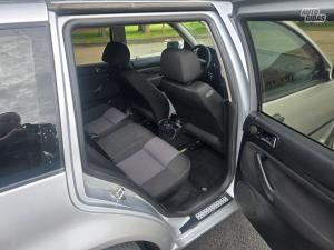 Pelēks Volkswagen Golf 2001 Jurbarkas, ar dzinēja tilpumu 1.90 L un nobraukumu 320 tūkst. km par 1250 €, foto 8 vietnē AUTOMOTO.COM.LV