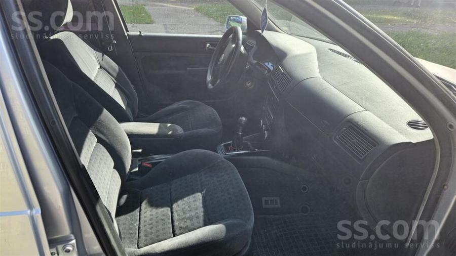 Pelēks Volkswagen Golf 2001 Daugavpils, ar dzinēja tilpumu 1.90 L un nobraukumu 497 tūkst. km par 850 €, foto 6 vietnē AUTOMOTO.COM.LV