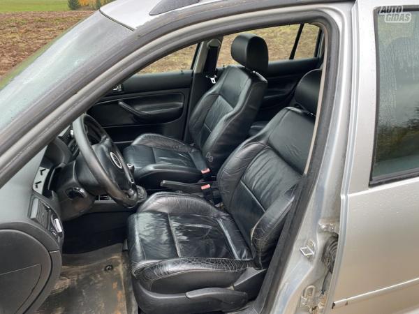 Grey Volkswagen Golf 2001 in Prienai, with an engine capacity of 1.90 L and mileage of 360 thousand km for 999 €, photo 8 on AUTOMOTO.COM.LV