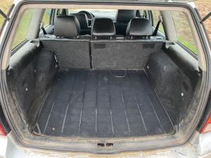 Pelēks Volkswagen Golf 2001 Prienai, ar dzinēja tilpumu 1.90 L un nobraukumu 360 tūkst. km par 999 €, foto 13 vietnē AUTOMOTO.COM.LV