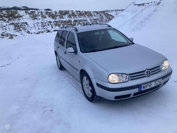Pelēks Volkswagen Golf 2002 Pakruojis, ar dzinēja tilpumu 1.90 L un nobraukumu 298 tūkst. km par 2200 €, foto 3 vietnē AUTOMOTO.COM.LV