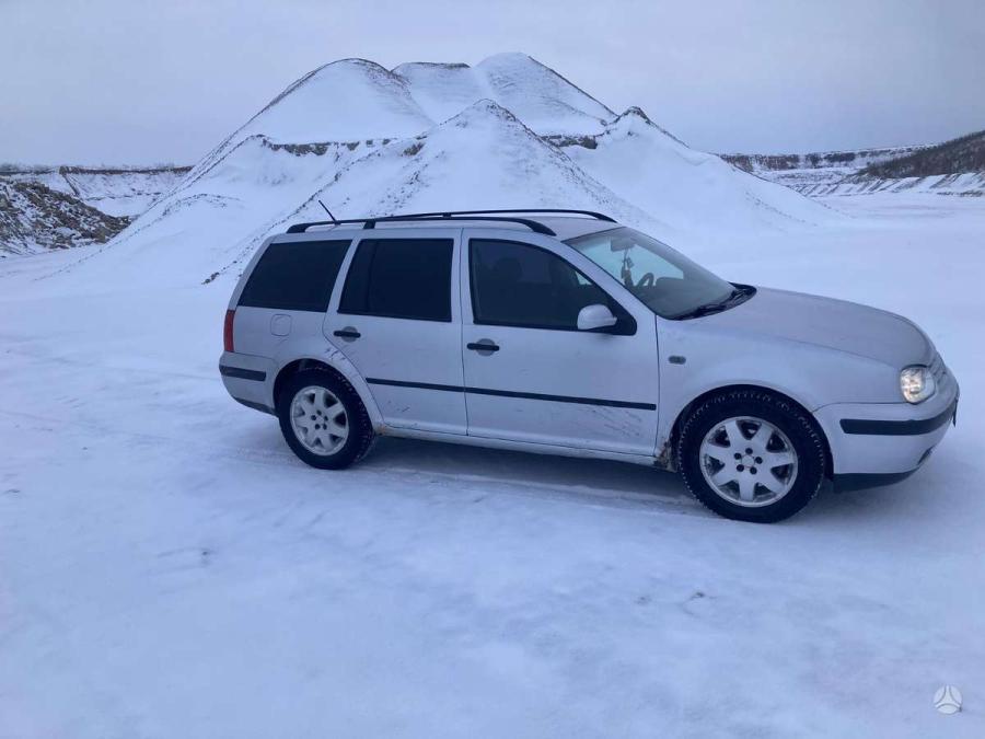 Серый Фольксваген Гольф 2002 в Пакруойис, объемом двигателя 1.90 л и пробегом 298 тыс. км за 2200 €, фото 6 на AUTOMOTO.COM.LV
