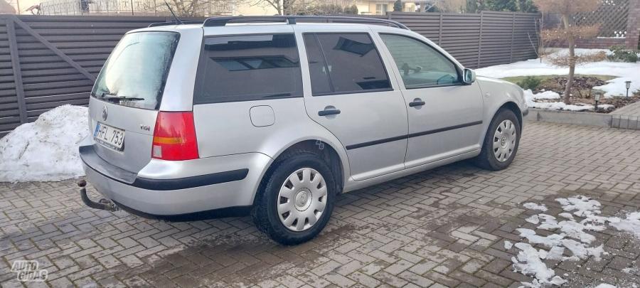Pelēks Volkswagen Golf 2002 Viļņa, ar dzinēja tilpumu 1.90 L un nobraukumu 321 tūkst. km par 1150 €, foto 6 vietnē AUTOMOTO.COM.LV