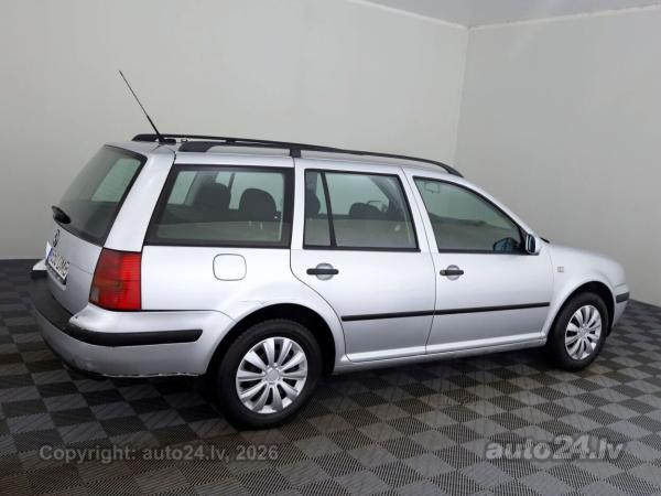 Pelēks Volkswagen Golf 2002 Tallina, ar dzinēja tilpumu 1.90 L un nobraukumu 269 tūkst. km par 499 €, foto 3 vietnē AUTOMOTO.COM.LV