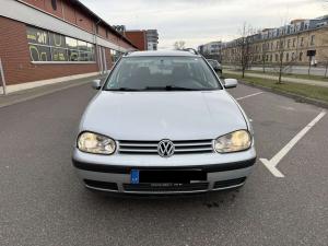 Pelēks Volkswagen Golf 2002 Viļņa, ar dzinēja tilpumu 1.90 L un nobraukumu 273 tūkst. km par 690 €, foto 3 vietnē AUTOMOTO.COM.LV