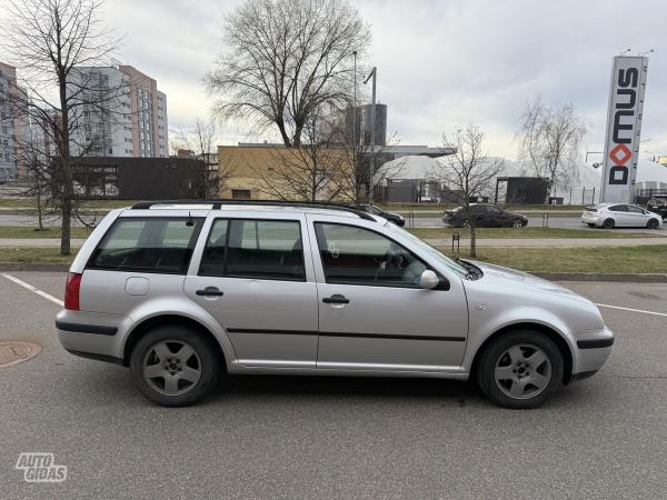 Grey Volkswagen Golf 2002 in Vilnius, with an engine capacity of 1.90 L and mileage of 273 thousand km for 690 €, photo 8 on AUTOMOTO.COM.LV
