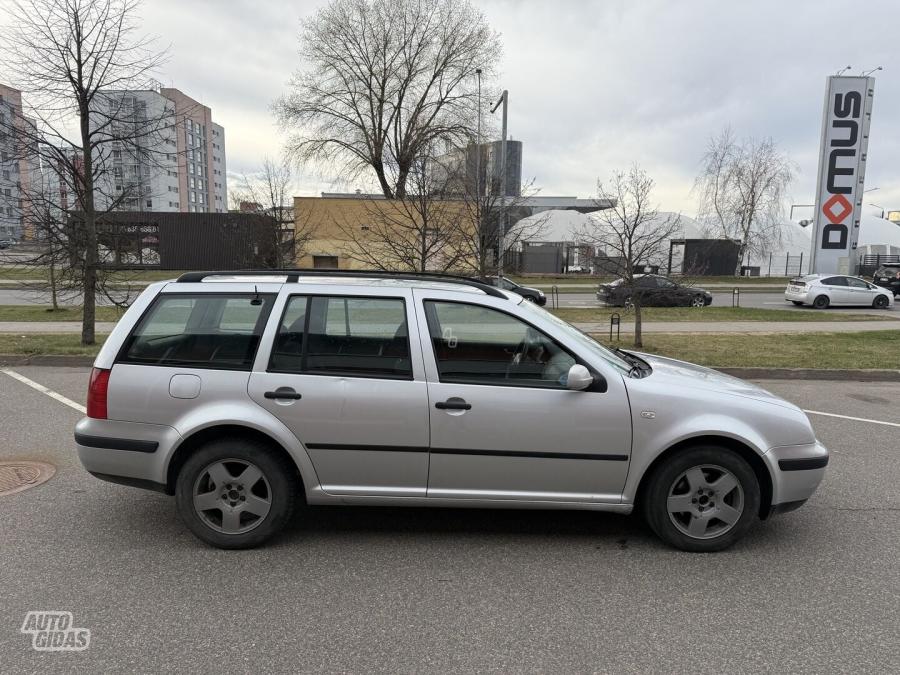 Pelēks Volkswagen Golf 2002 Viļņa, ar dzinēja tilpumu 1.90 L un nobraukumu 273 tūkst. km par 690 €, foto 9 vietnē AUTOMOTO.COM.LV