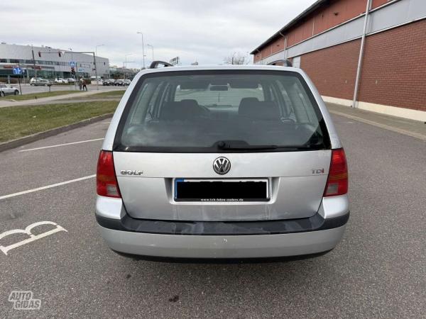 Pelēks Volkswagen Golf 2002 Viļņa, ar dzinēja tilpumu 1.90 L un nobraukumu 273 tūkst. km par 1250 €, foto 5 vietnē AUTOMOTO.COM.LV