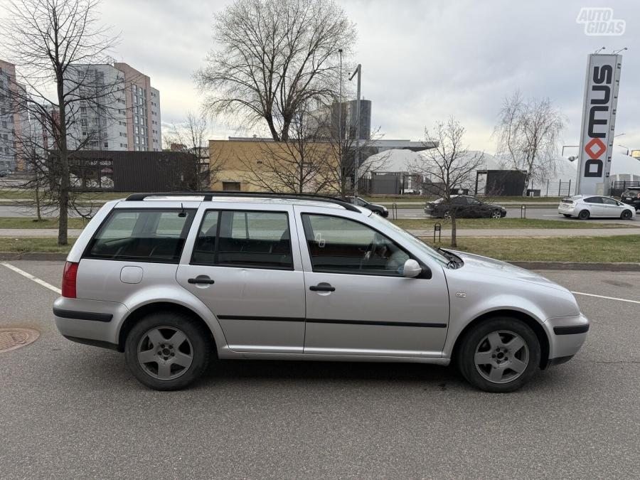 Grey Volkswagen Golf 2002 in Vilnius, with an engine capacity of 1.90 L and mileage of 273 thousand km for 1250 €, photo 9 on AUTOMOTO.COM.LV