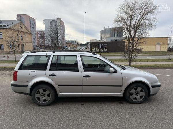 Grey Volkswagen Golf 2002 in Vilnius, with an engine capacity of 1.90 L and mileage of 273 thousand km for 1250 €, photo 8 on AUTOMOTO.COM.LV