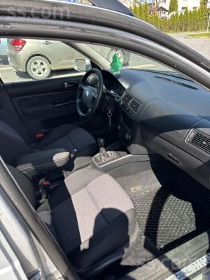 Pelēks Volkswagen Golf 2002 Valmiera, ar dzinēja tilpumu 1.90 L un nobraukumu 295 tūkst. km par 1300 €, foto 9 vietnē AUTOMOTO.COM.LV