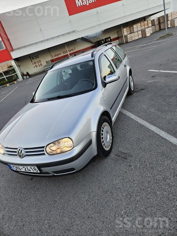 Pelēks Volkswagen Golf 2002 Valmiera, ar dzinēja tilpumu 1.90 L un nobraukumu 413 tūkst. km par 1150 €, foto 1 vietnē AUTOMOTO.COM.LV