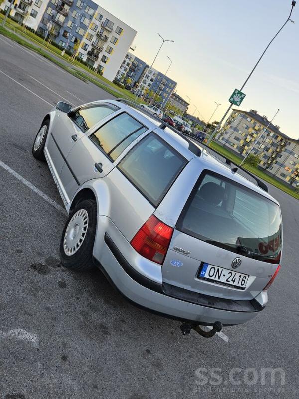 Pelēks Volkswagen Golf 2002 Valmiera, ar dzinēja tilpumu 1.90 L un nobraukumu 413 tūkst. km par 1150 €, foto 7 vietnē AUTOMOTO.COM.LV