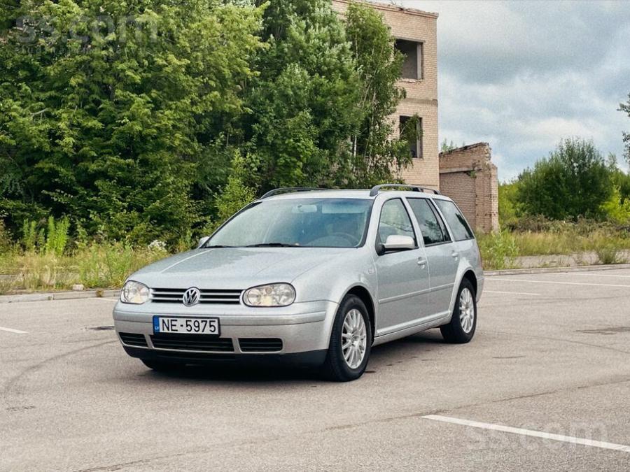 Grey Volkswagen Golf 2002 in Daugavpils, with an engine capacity of 1.90 L and mileage of 0 thousand km for 2250 €, photo 6 on AUTOMOTO.COM.LV
