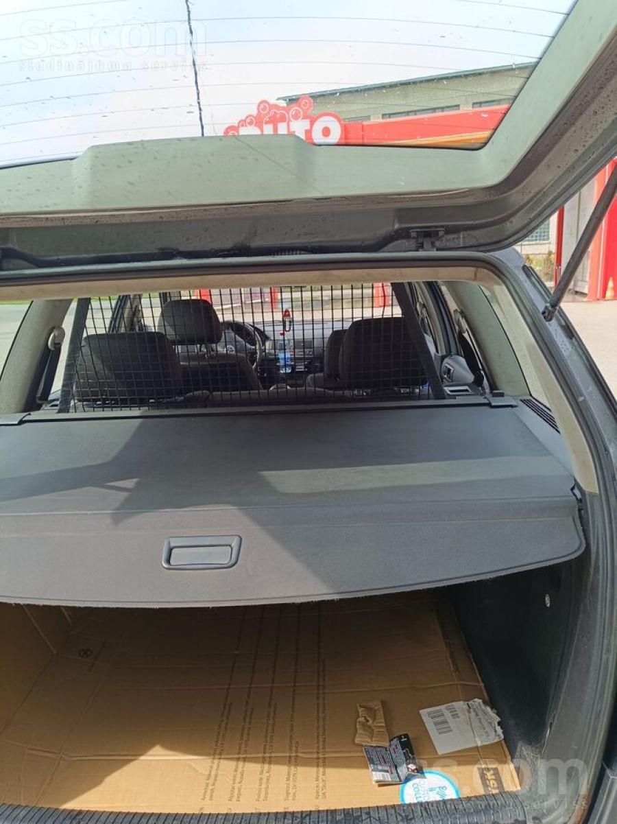 Grey Volkswagen Golf 2002 in Talsi, with an engine capacity of 1.90 L and mileage of 425 thousand km for 1550 €, photo 12 on AUTOMOTO.COM.LV