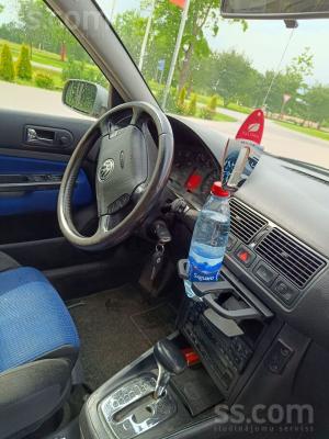 Grey Volkswagen Golf 2002 in Talsi, with an engine capacity of 1.90 L and mileage of 425 thousand km for 1550 €, photo 14 on AUTOMOTO.COM.LV