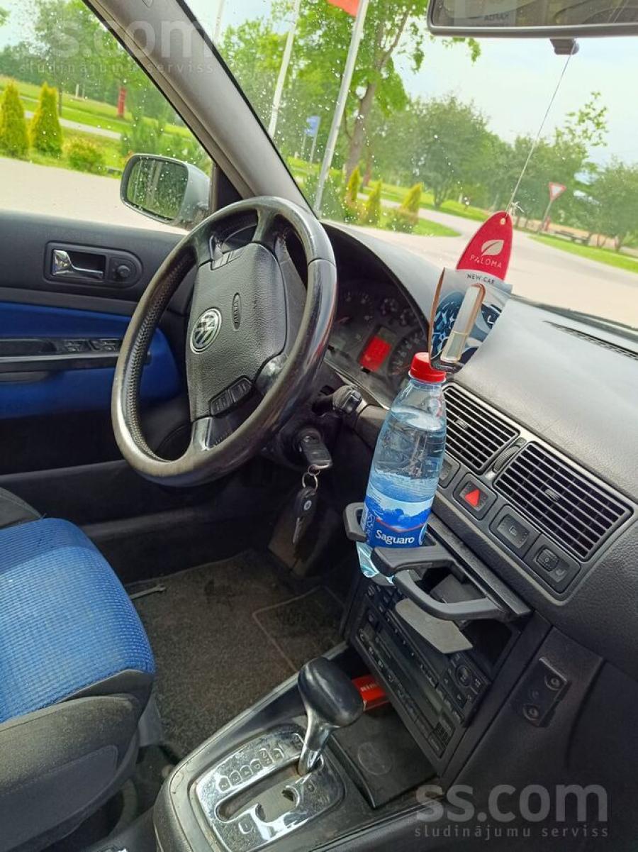 Grey Volkswagen Golf 2002 in Talsi, with an engine capacity of 1.90 L and mileage of 425 thousand km for 1550 €, photo 14 on AUTOMOTO.COM.LV