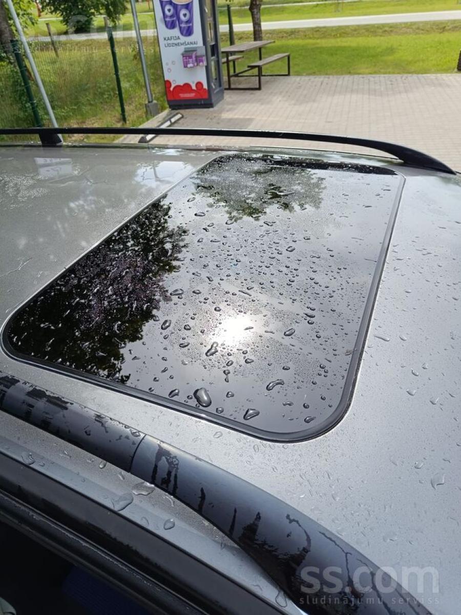 Grey Volkswagen Golf 2002 in Talsi, with an engine capacity of 1.90 L and mileage of 425 thousand km for 1550 €, photo 17 on AUTOMOTO.COM.LV