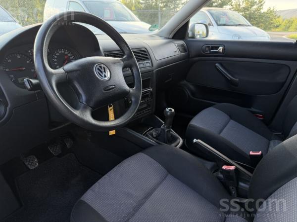 Pelēks Volkswagen Golf 2002 Ogre, ar dzinēja tilpumu 1.90 L un nobraukumu 0 tūkst. km par 2850 €, foto 10 vietnē AUTOMOTO.COM.LV