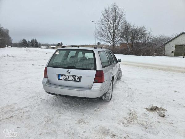 Pelēks Volkswagen Golf 2003 Zarasai, ar dzinēja tilpumu 1.90 L un nobraukumu 250 tūkst. km par 1500 €, foto 3 vietnē AUTOMOTO.COM.LV