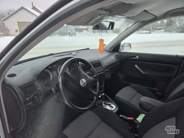 Pelēks Volkswagen Golf 2003 Zarasai, ar dzinēja tilpumu 1.90 L un nobraukumu 250 tūkst. km par 1500 €, foto 4 vietnē AUTOMOTO.COM.LV