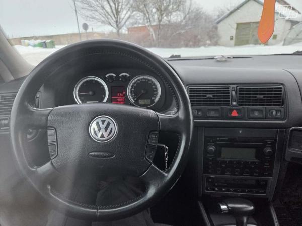 Pelēks Volkswagen Golf 2003 Zarasai, ar dzinēja tilpumu 1.90 L un nobraukumu 250 tūkst. km par 1500 €, foto 5 vietnē AUTOMOTO.COM.LV