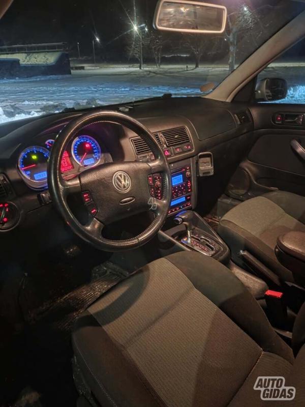 Pelēks Volkswagen Golf 2003 Zarasai, ar dzinēja tilpumu 1.90 L un nobraukumu 250 tūkst. km par 1500 €, foto 6 vietnē AUTOMOTO.COM.LV