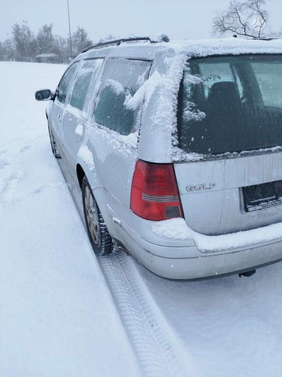 Grey Volkswagen Golf 2003 in Marijampole, with an engine capacity of 1.90 L and mileage of 273 thousand km for 1300 €, photo 6 on AUTOMOTO.COM.LV