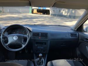 Pelēks Volkswagen Golf 2003 Tallina, ar dzinēja tilpumu 1.90 L un nobraukumu 314 tūkst. km par 1500 €, foto 11 vietnē AUTOMOTO.COM.LV