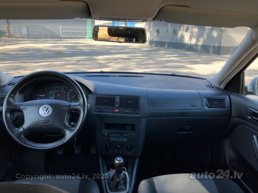 Pelēks Volkswagen Golf 2003 Tallina, ar dzinēja tilpumu 1.90 L un nobraukumu 314 tūkst. km par 1500 €, foto 11 vietnē AUTOMOTO.COM.LV