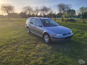 Grey Volkswagen Golf 2003 in Vilkaviskis, with an engine capacity of 1.60 L and mileage of 157 thousand km for 1100 €, photo 3 on AUTOMOTO.COM.LV