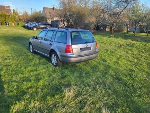 Grey Volkswagen Golf 2003 in Vilkaviskis, with an engine capacity of 1.60 L and mileage of 157 thousand km for 1100 €, photo 4 on AUTOMOTO.COM.LV
