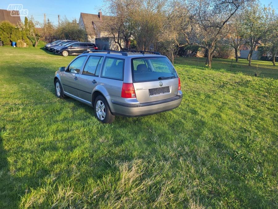 Grey Volkswagen Golf 2003 in Vilkaviskis, with an engine capacity of 1.60 L and mileage of 157 thousand km for 1100 €, photo 4 on AUTOMOTO.COM.LV