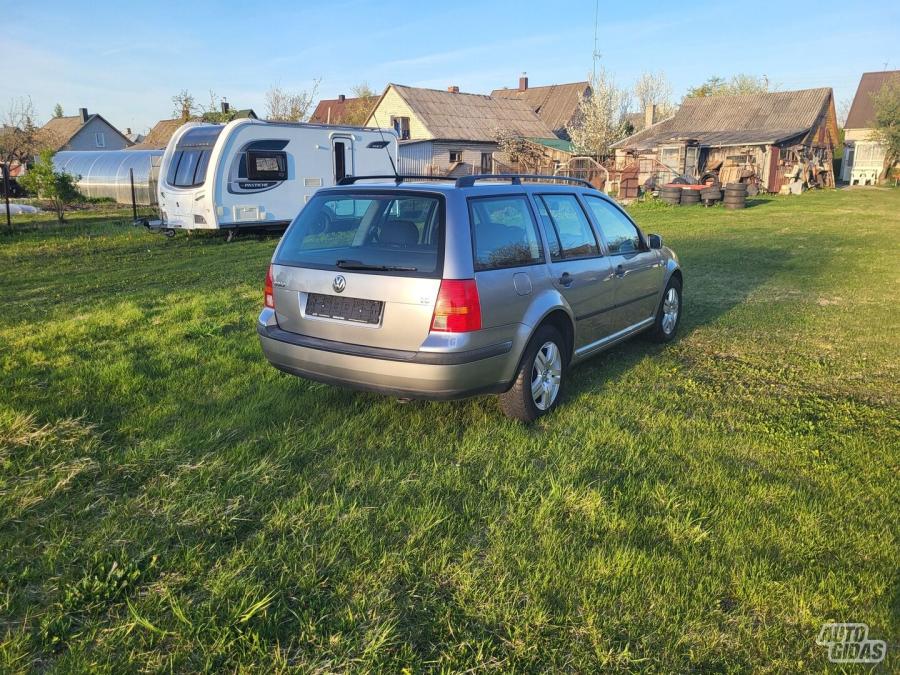 Grey Volkswagen Golf 2003 in Vilkaviskis, with an engine capacity of 1.60 L and mileage of 157 thousand km for 1100 €, photo 6 on AUTOMOTO.COM.LV
