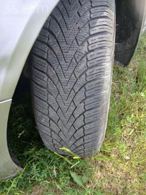 Pelēks Volkswagen Golf 2003 Rīga, ar dzinēja tilpumu 1.60 L un nobraukumu 256 tūkst. km par 1200 €, foto 13 vietnē AUTOMOTO.COM.LV